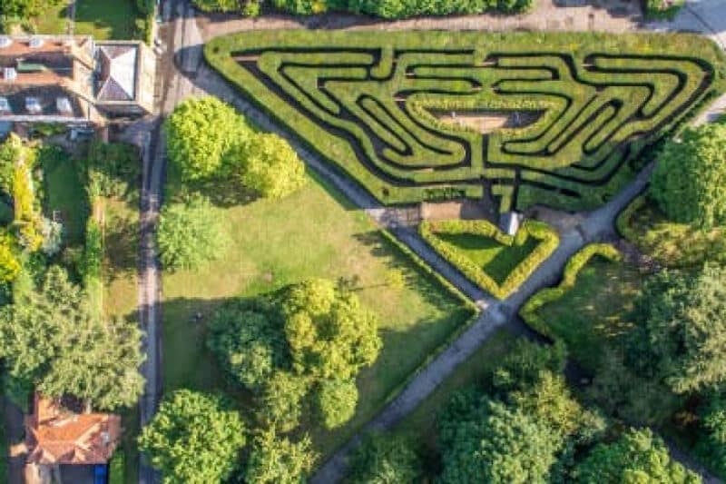Best Mazes in the UK | Day Out With The Kids
