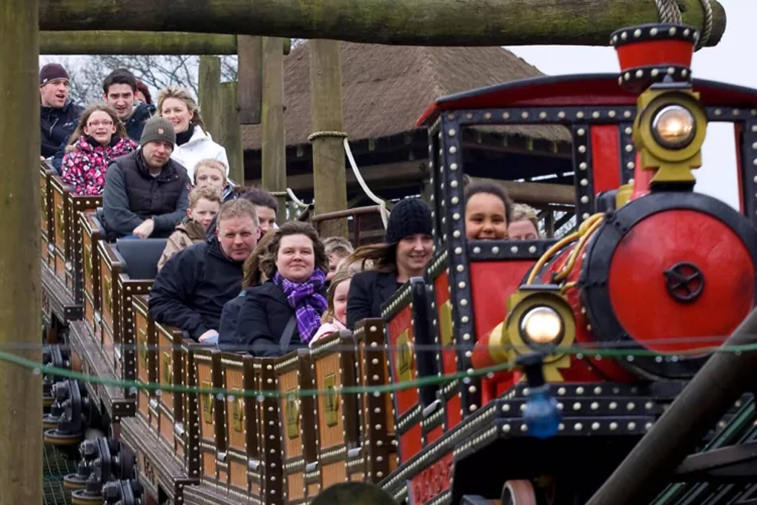 Alton Towers Runaway Mine Train | Day Out With The Kids