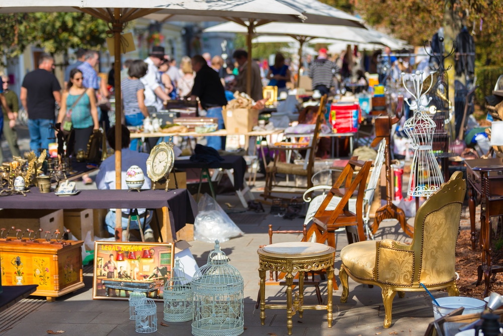 Discover the Best Sunday Market Near Me: A Family Fun Day Out | DOWTK