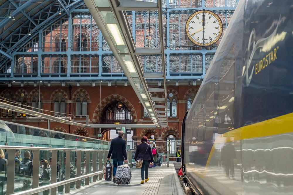 Eurostar To Disneyland® Paris With Kids - Everything You Need To Know ...