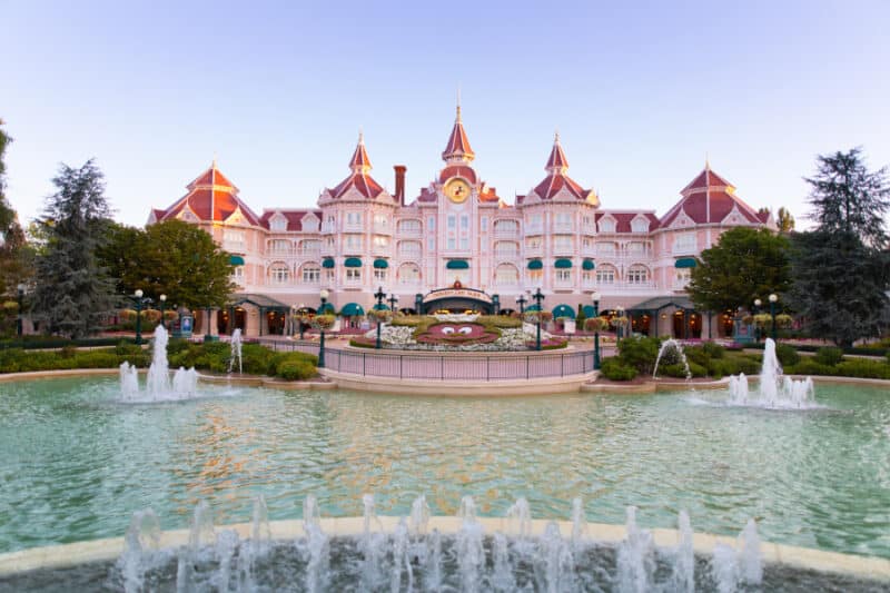 A Day Trip to Disneyland® Paris from London | Top Things To Do | DOWTK