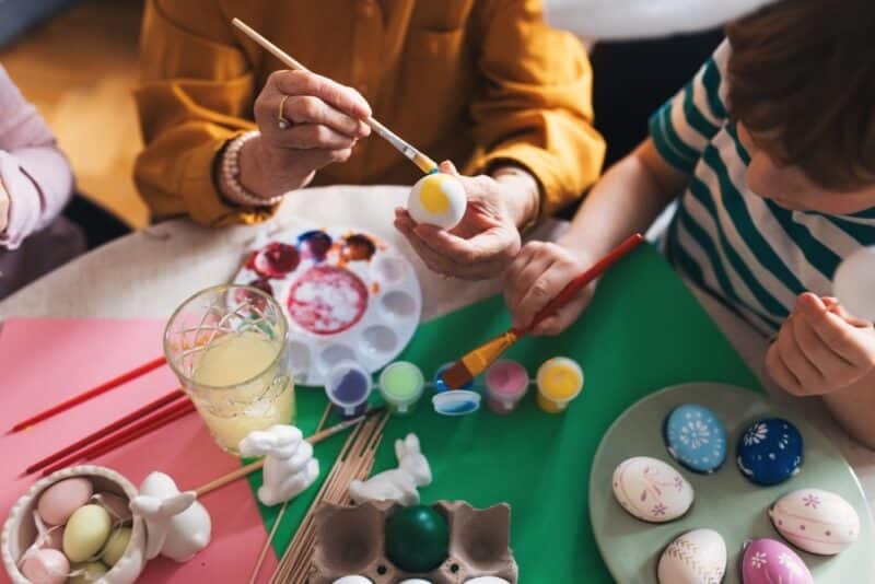 Egg-straordinary Art: Fun Easter Egg Decorating for Kids | DOWTK